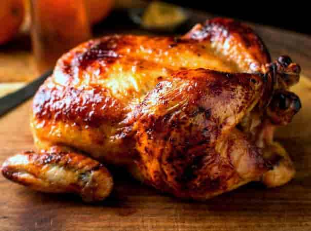 Como preparar frango para assar na máquina giratória - Mundo de Receitas